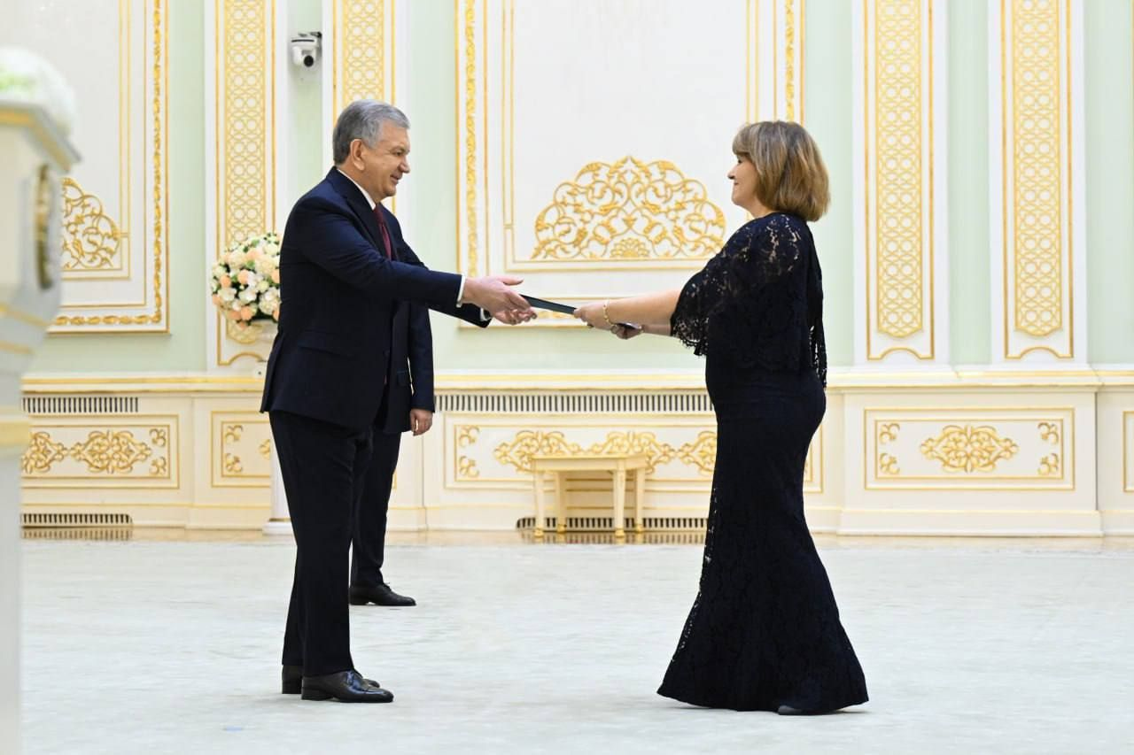 The President of Uzbekistan receives the credentials of newly appointed ...