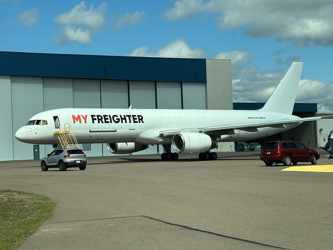My Freighter получает новый Boeing 757-200F | Bright Uzbekistan